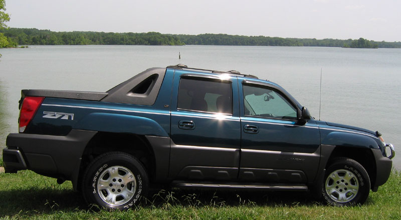 Here it is...05 Z71, Bermuda Blue | Chevy Avalanche Fan Club of North ...